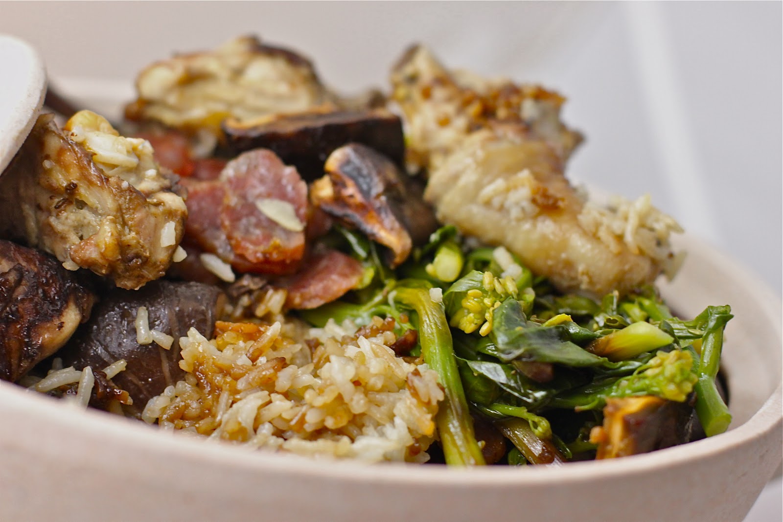 Extra Virgin Chef: Chinese Claypot Rice - All Credit to the Clay