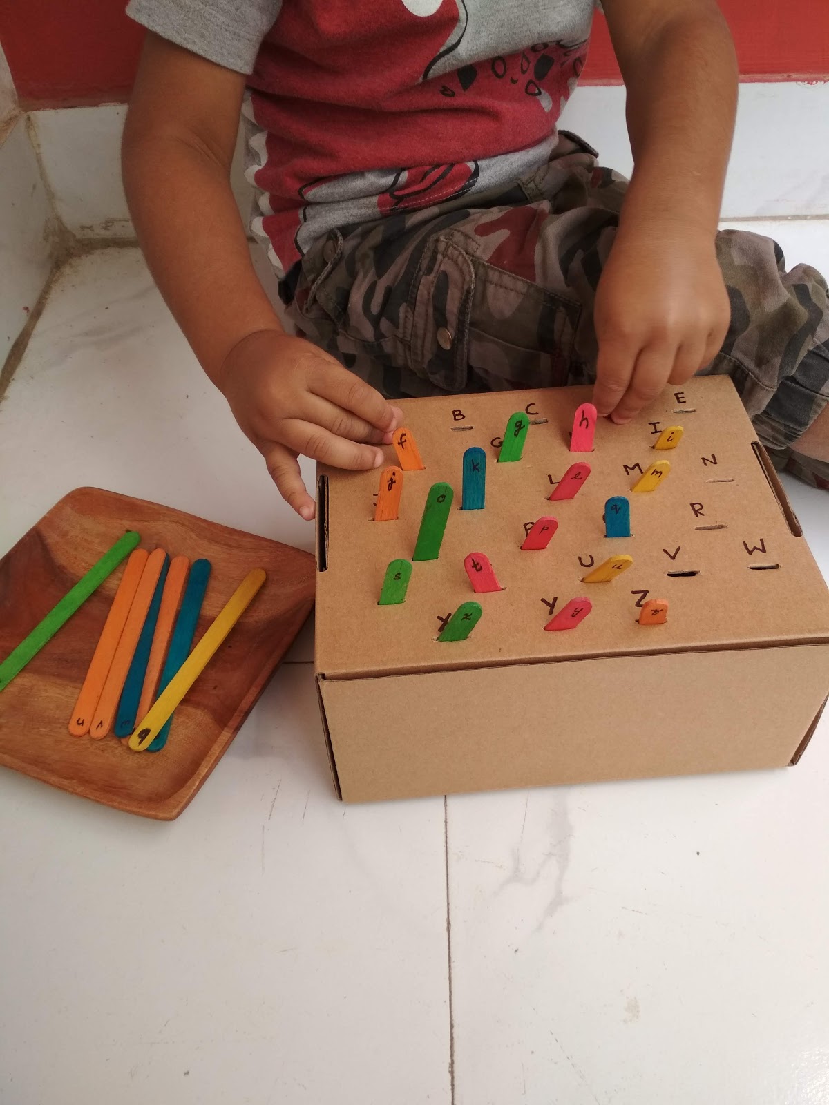 Sonshine Mumma: Popsicle Sticks - Upper and Lower Case Letters Match