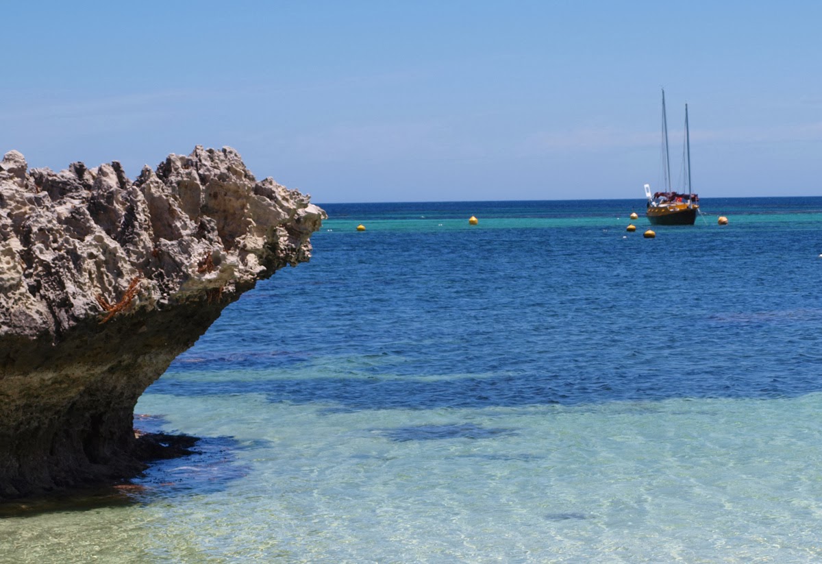 Cruising Ashiki: Rottnest