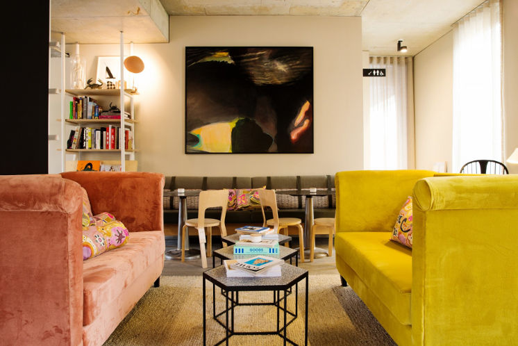 LAUsNOTEbook: Alex Hotel | Perth