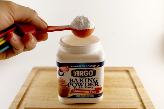 Nat's Adventures in Baking: Baking Basics: Measuring Liquids Vs. Solids