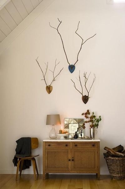 Eye For Design: Decorating With Antlers.......Rustic AND Elegant