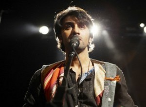 Latest Garam Gossips - No. 1 Bollywood Information Website: Besharam ...