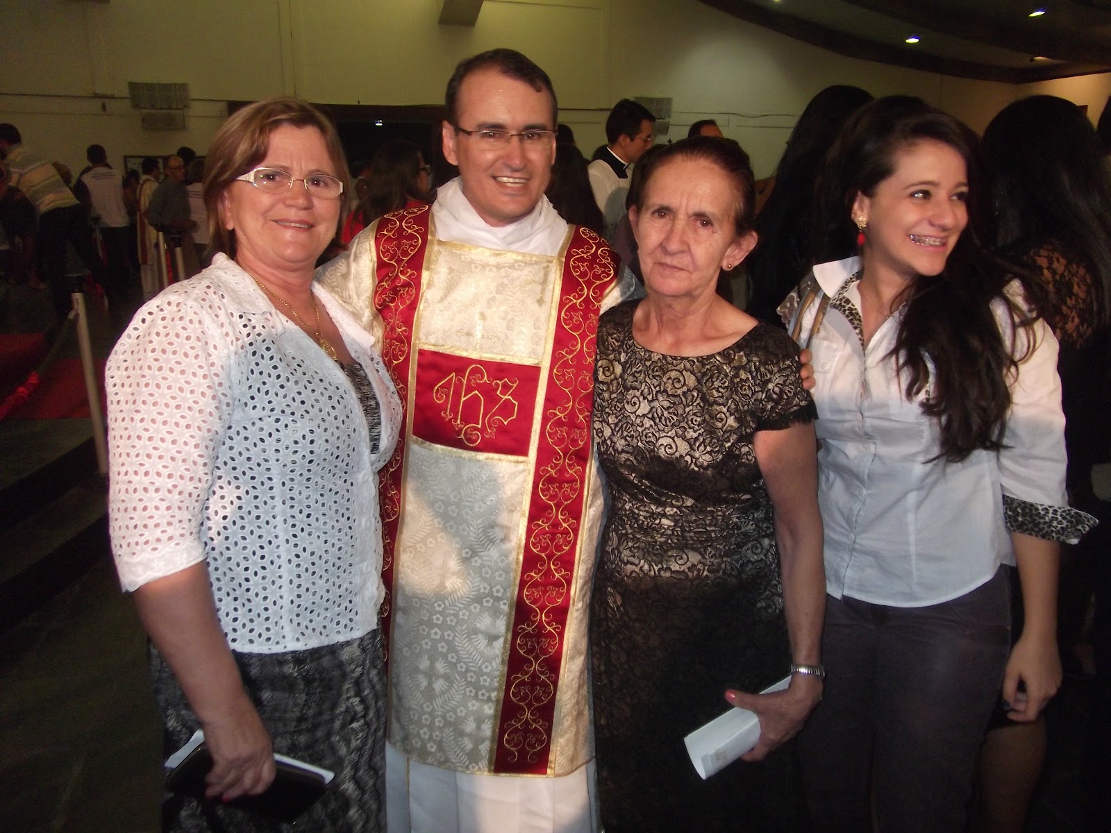 TARSO COSTA: Seminarista Inácio Lopes foi ordenado Diácono nesta última ...