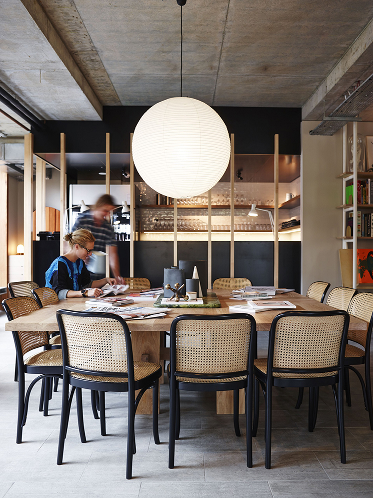 LAUsNOTEbook: Alex Hotel | Perth