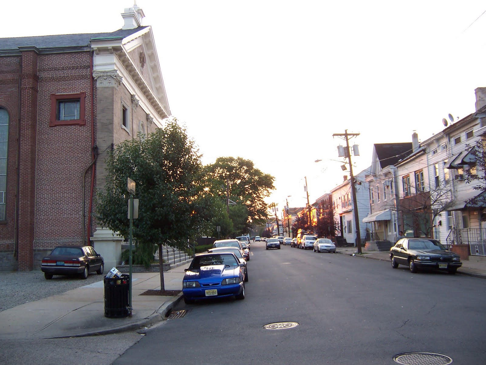 Macks Truck of Wisdom: A Summer Sunrise on Butler Street, The Burg