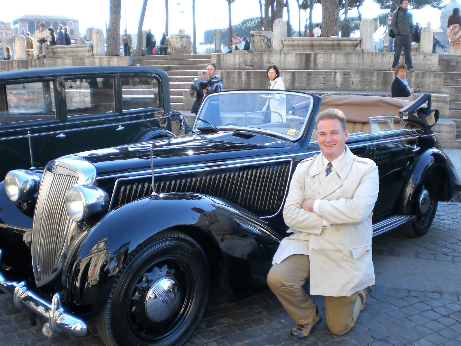Orbis Catholicus Secundus: Mussolini's Car