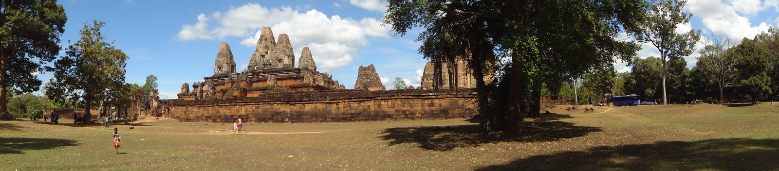 Cambodia E-Visa Blog: Prasat Pre Rub - Turn or change the body