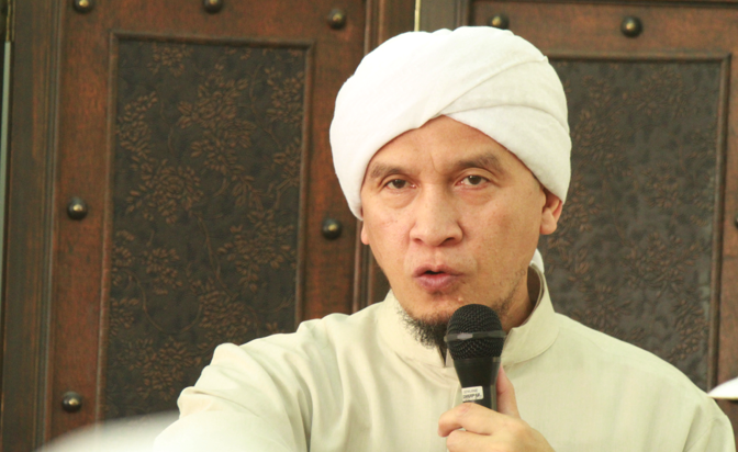 BAITUL QURRO' wal FUQOHA': Kuliah Dhuha Sheikh Nuruddin Al-Banjari - Foto...