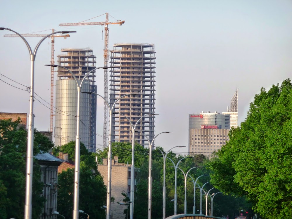 PROJECT | Z-Towers | 130m | 34fl | Com | Page 74 | SkyscraperCity Forum