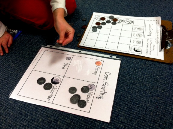 Kinder Corner: Coin Sorting