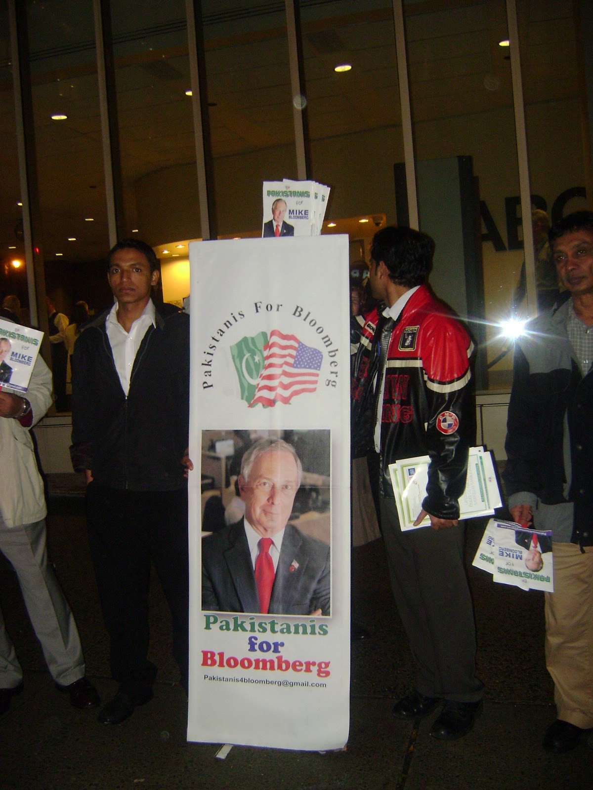 Pakistanis for Bloomberg
