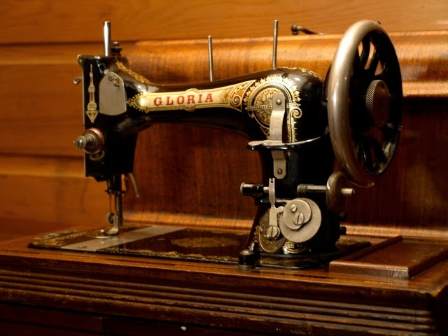 Tight Acres: 1920s Hengstenberg/Anker Crank Machine