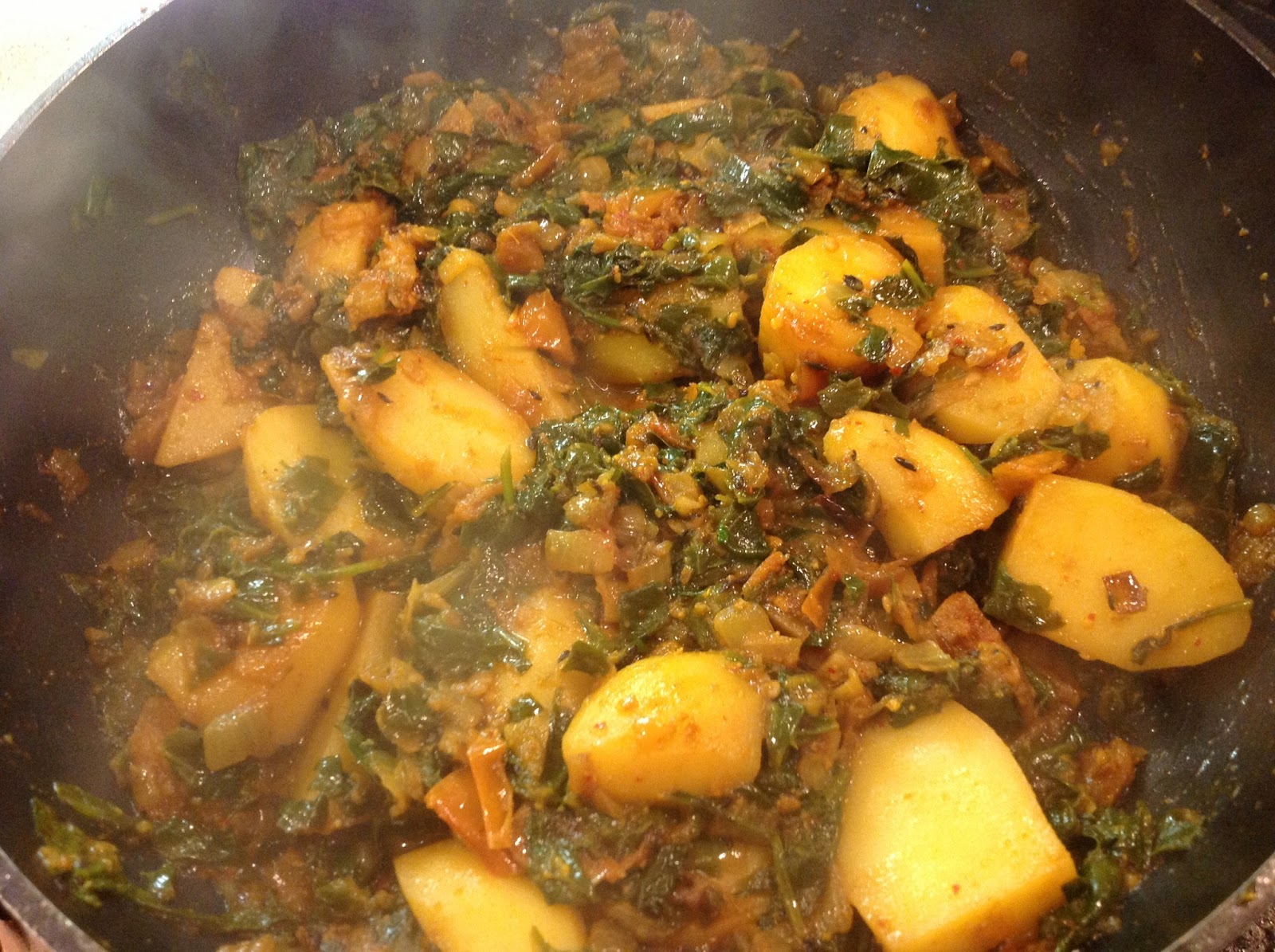 This Muslim Girl Bakes: Aloo Palak (Potato and Spinach Curry)