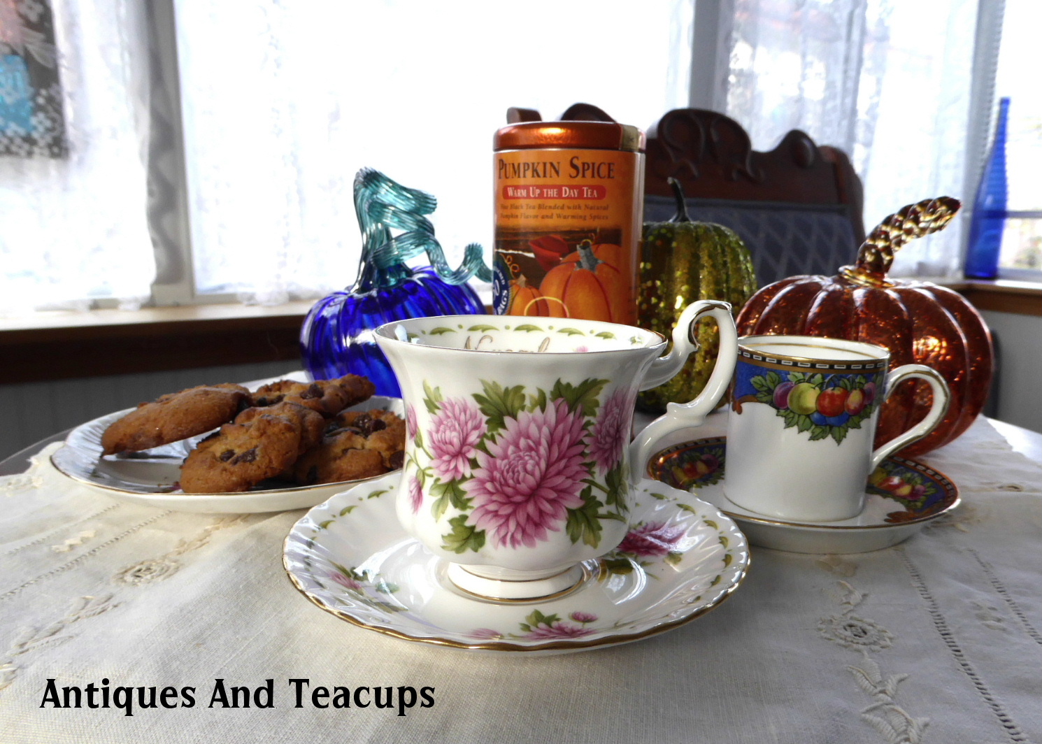 Antiques And Teacups: November 2018