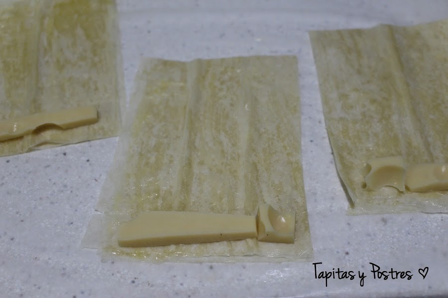 Cigarritos de pasta filo con queso. | Cocina
