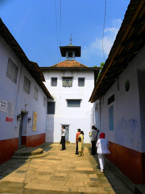 amazing cochin / kochi : Jewish Synagogue