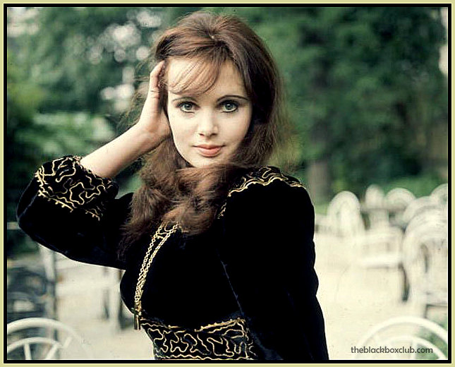 The Black Box Club: THE MADELINE SMITH GALLERY : MAID IN ENGLAND PART ONE