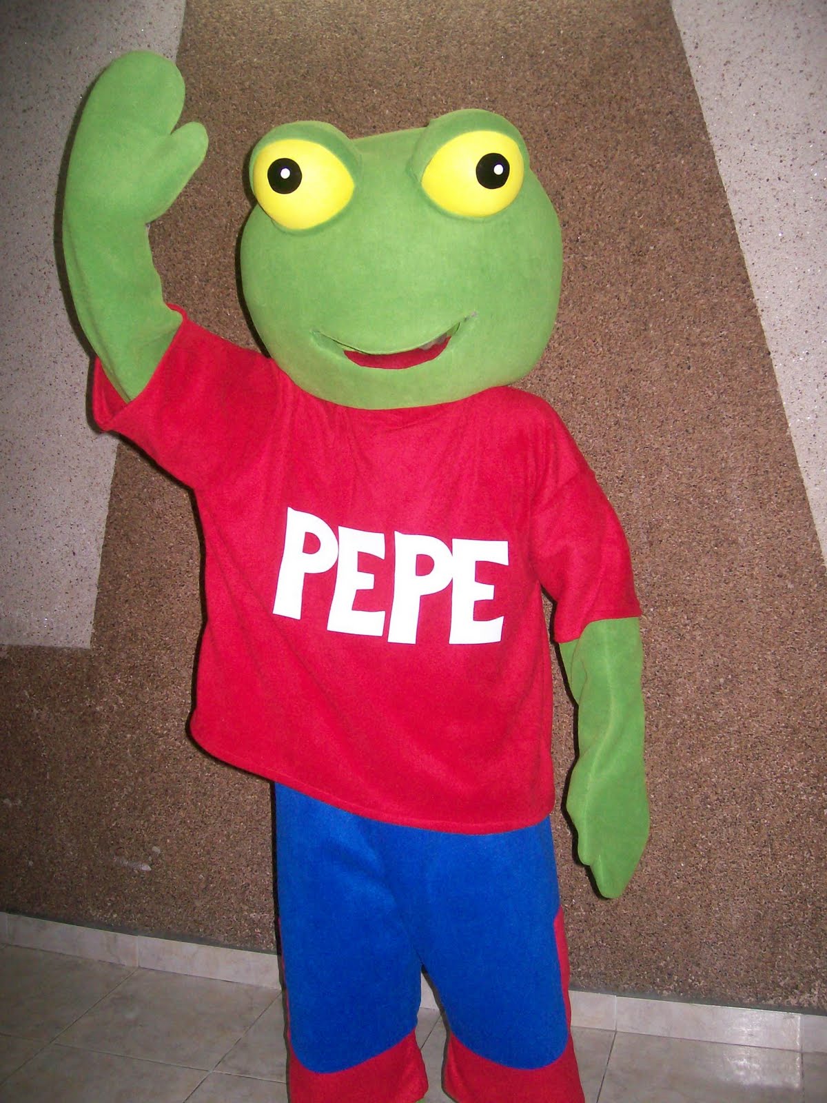 ProduccionesMEG: Show de Pepe, Pepa y Adriana