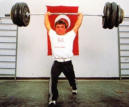 Top 10 Orang terkuat Di Dunia | Model Terbaru