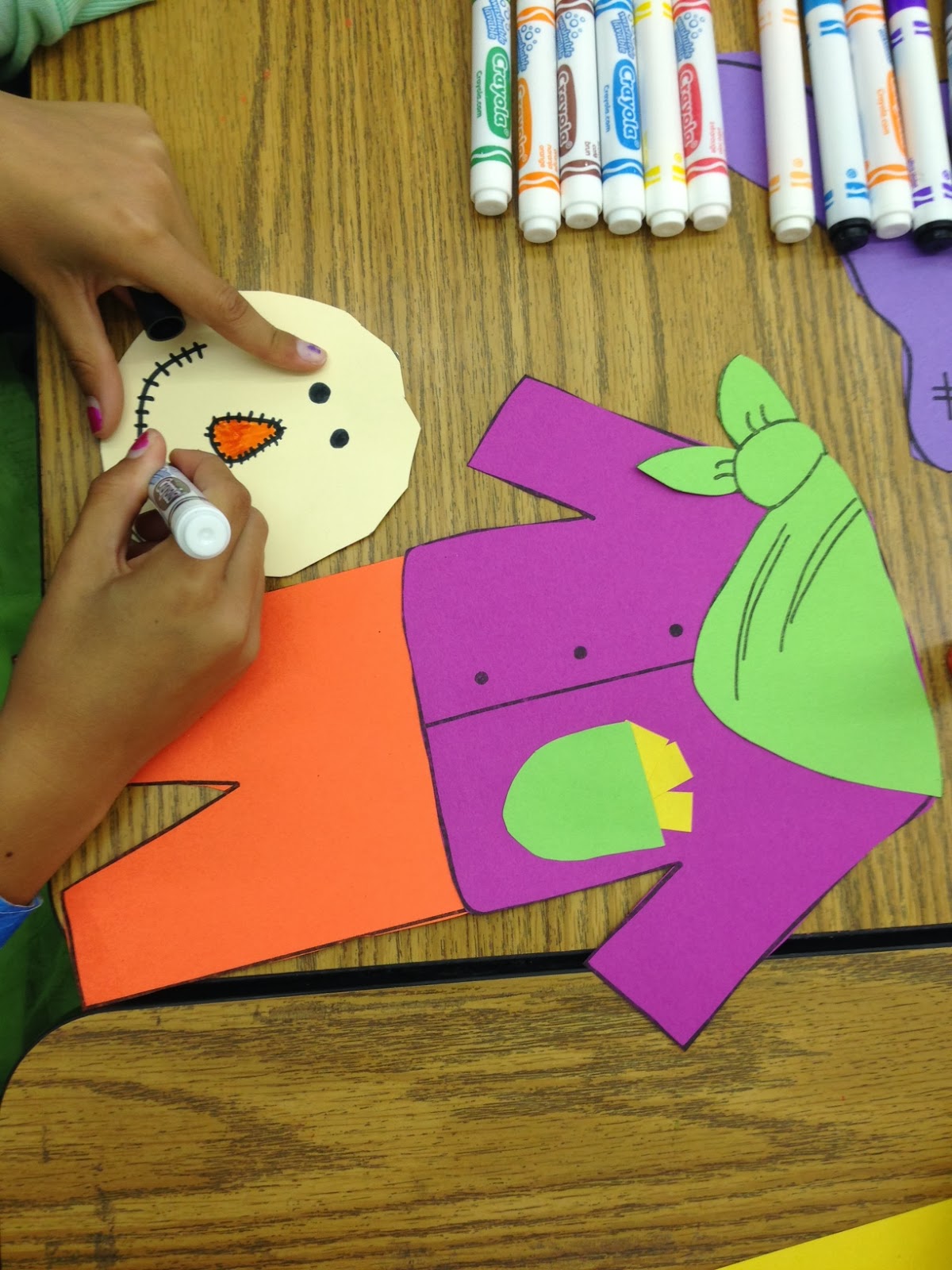 Scarecrow Craft for Primary - Apples & ABC's