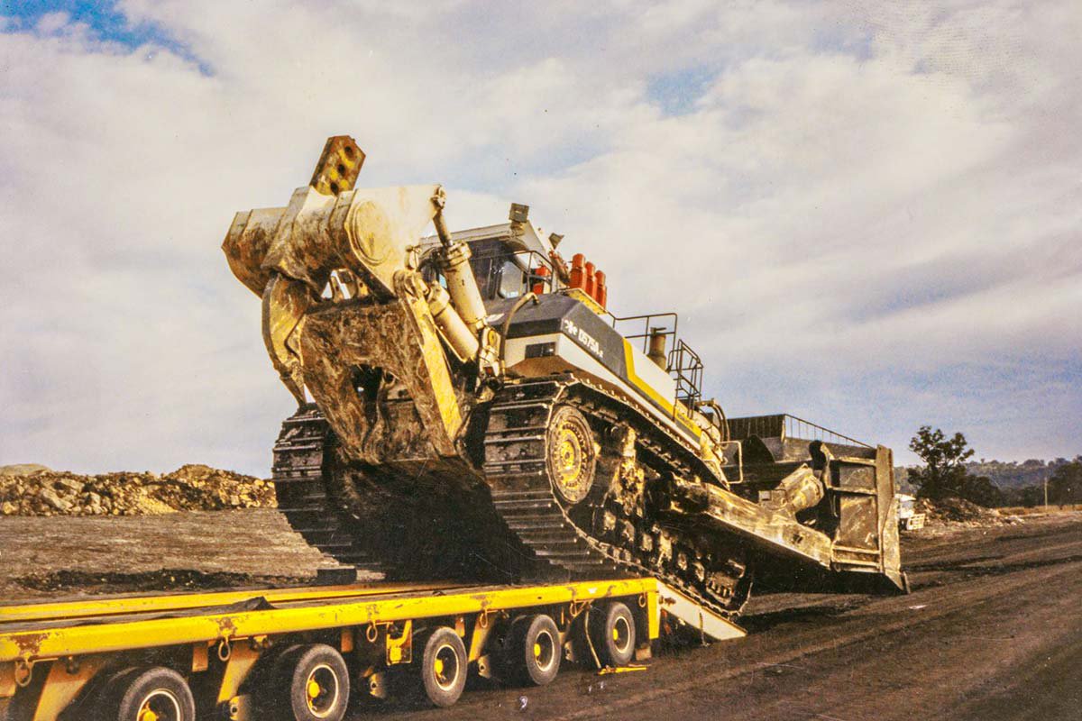 El Buldozer mas grande del mundo Komatsu D575A-3