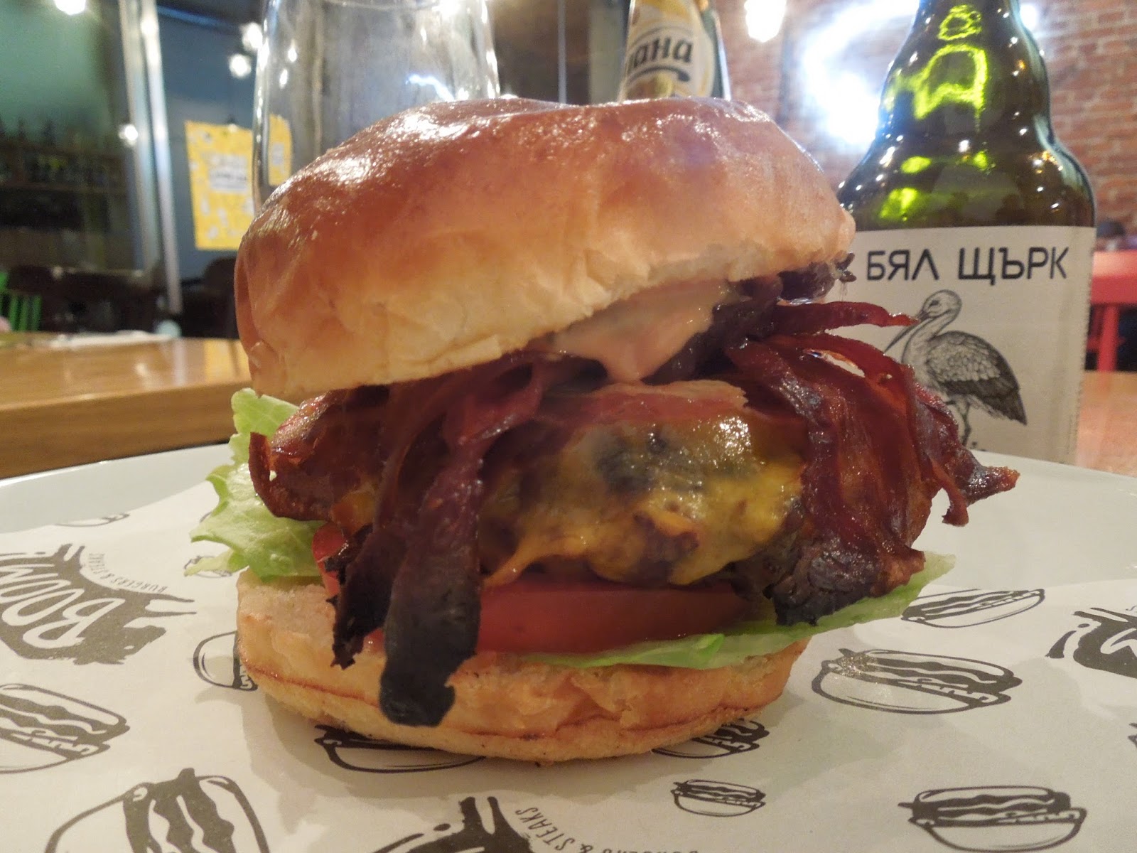 Mr.CurryBadger's Corner: Boom Burger + Kanaal Craft Beer @ Sofia