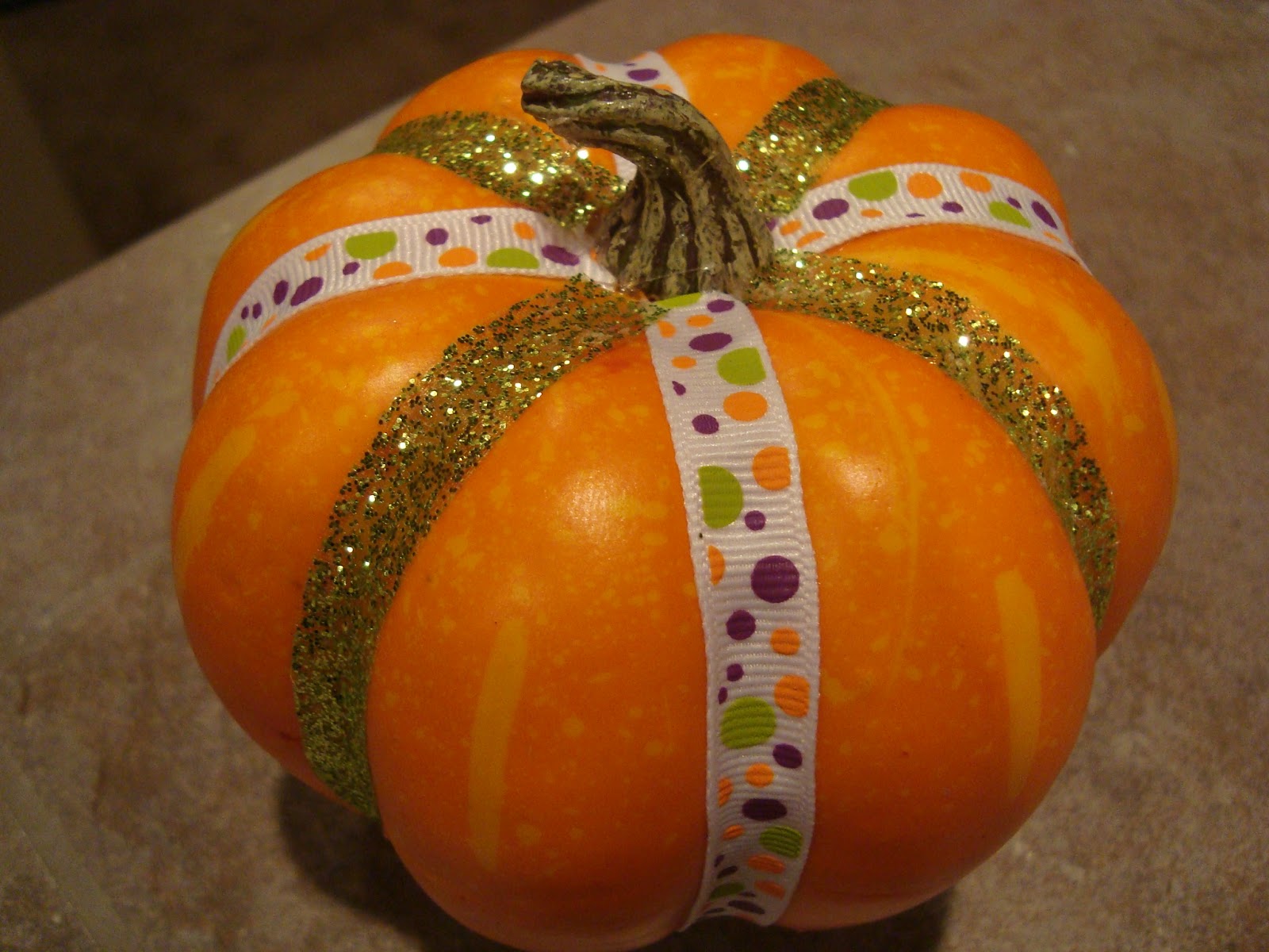 Inspired Whims: Fall Printable and Ribbon Pumpkins