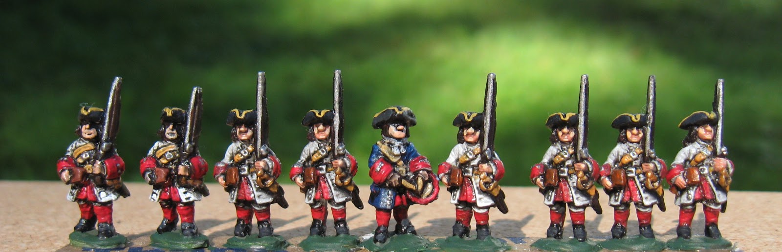 Year of the Goblin: 15mm WSS vs 28mm