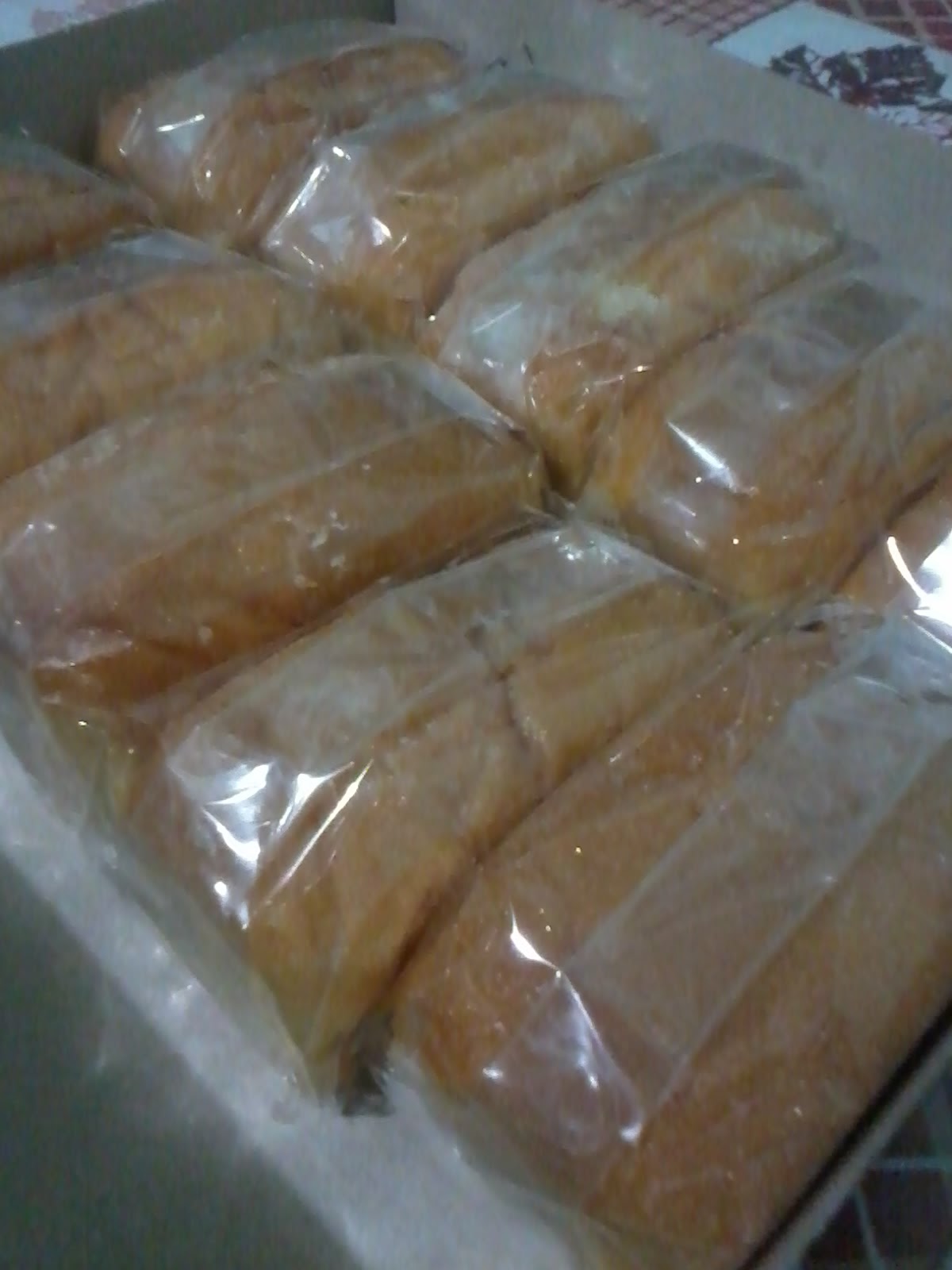 a piece of jewel: Edna's Cakeland and Mother's Day Weekend