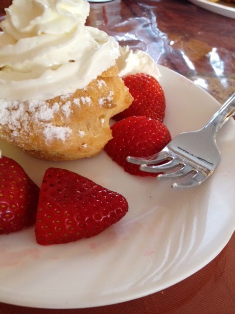 Does This Butter Make Me Look Fat?: Cream Puffs with Homemade Whipped Cream