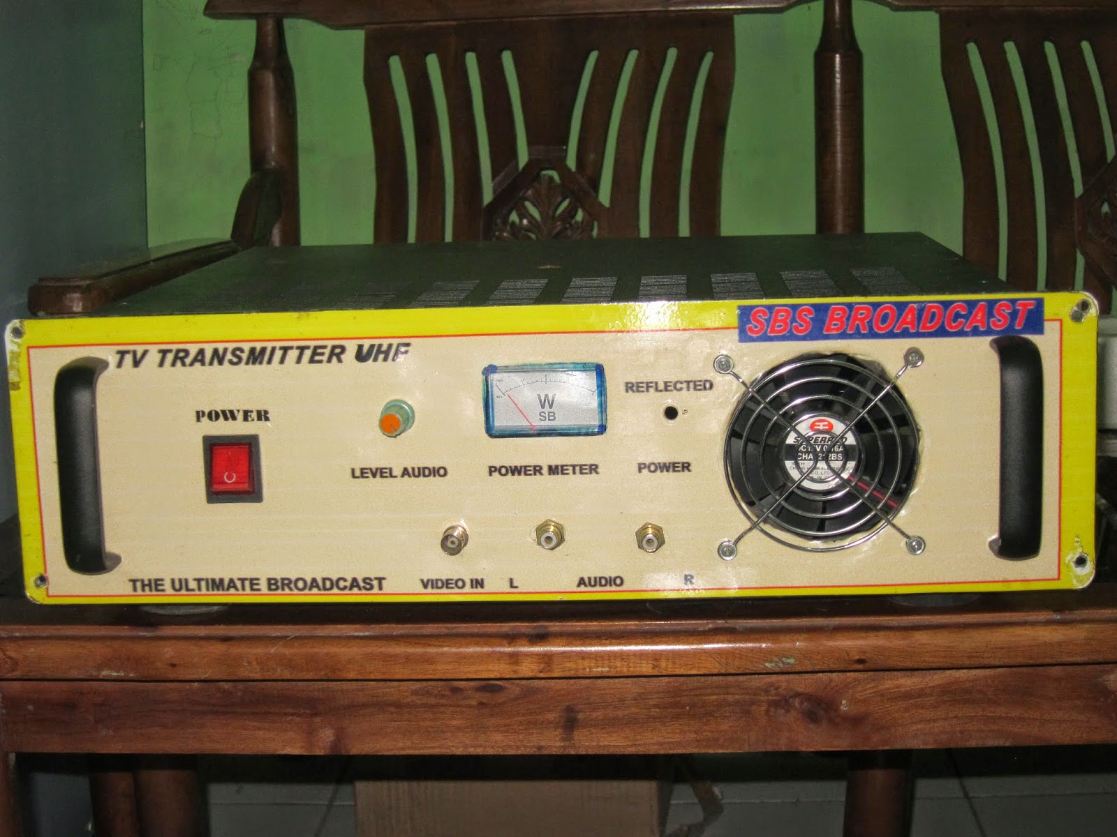 PEMANCAR BROADCAST RADIO DAN TV: PAKET2 PEMANCAR TV UHF SMS/TELP.=XL ...