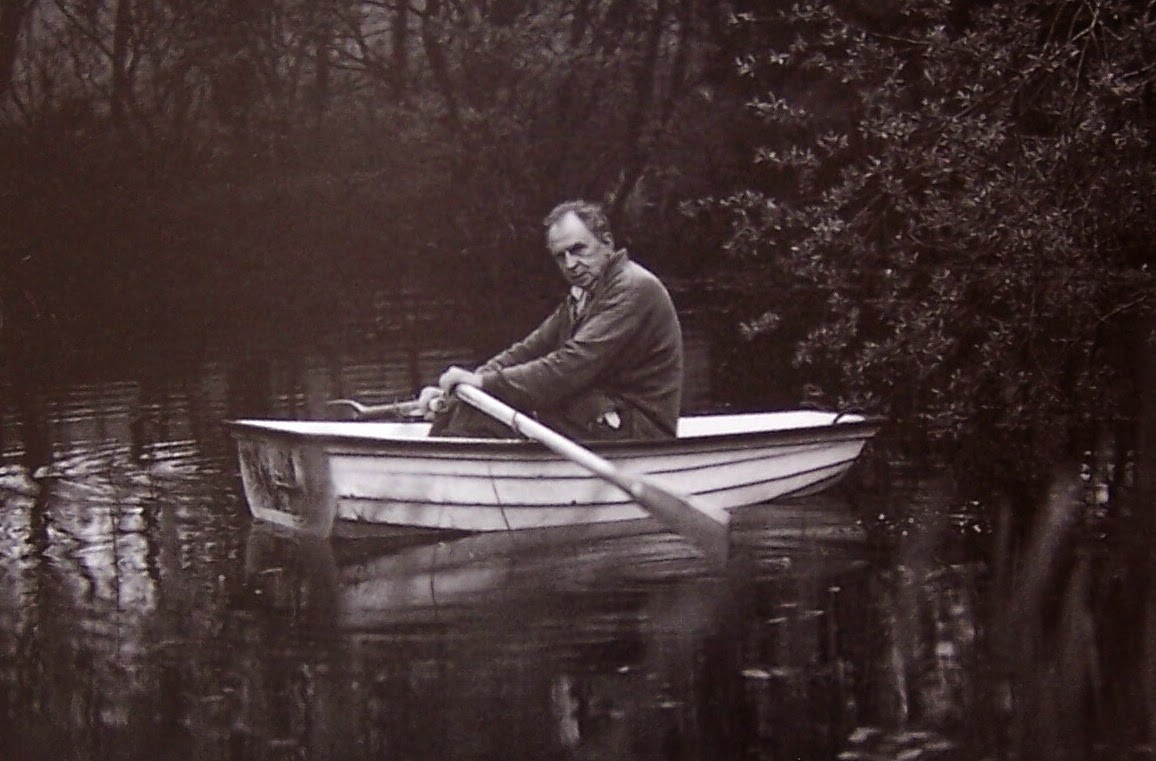 The Compass Rose: Detached Sentences [Ian Hamilton Finlay]