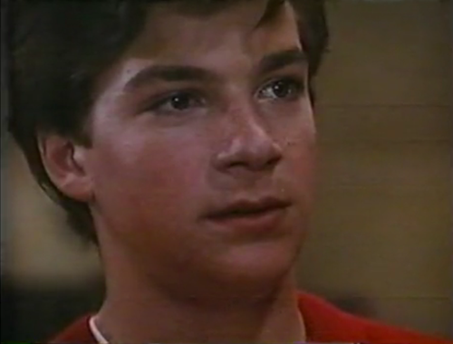 The Last Temptation of Jaime: JASON BATEMAN: uno más de la familia