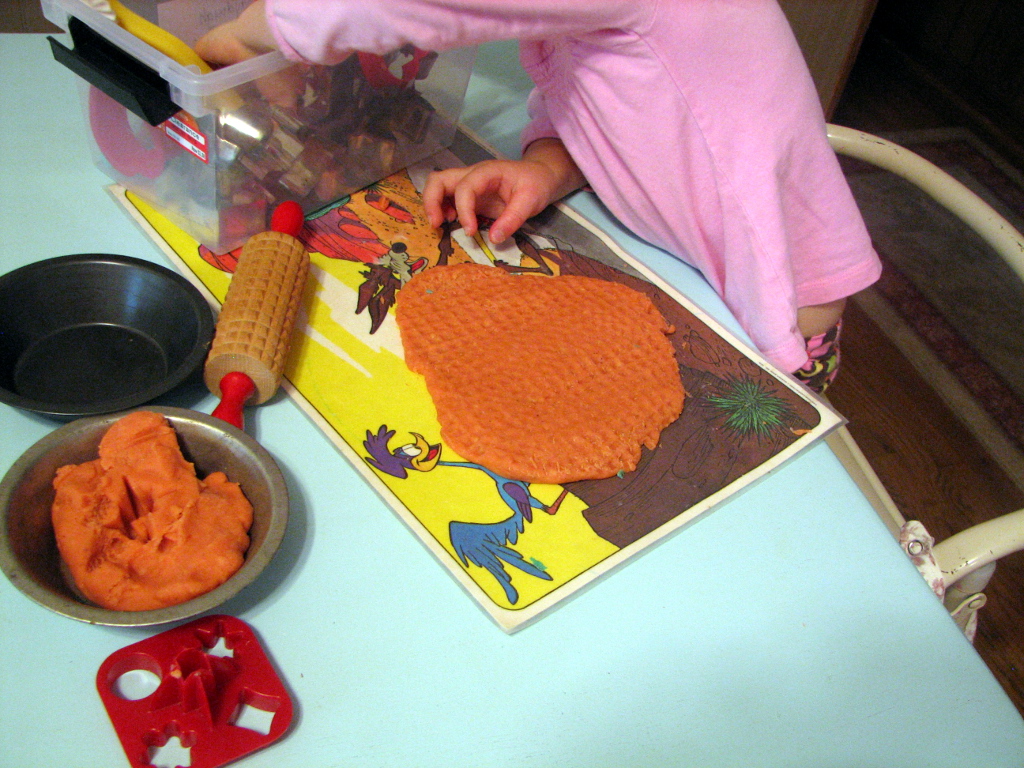 Mary Ann's House: Pumpkin Pie Play Dough