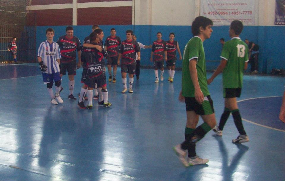 Club 17 de Agosto-Futsal: 4ta DIVISIÓN: 17 DE AGOSTO,INSISTIO Y LE GANÓ ...