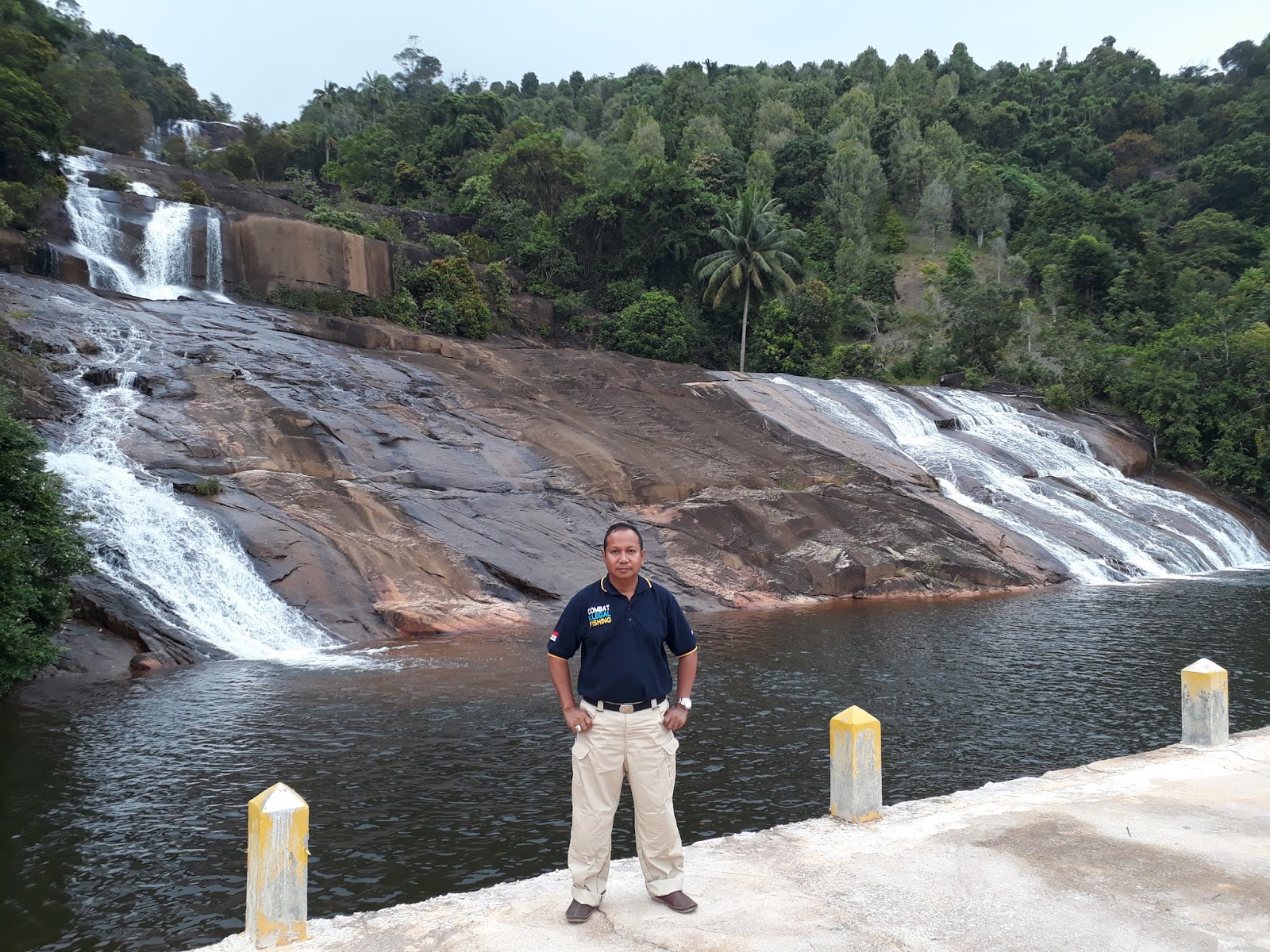 Keindahan Air Terjun Tarempa