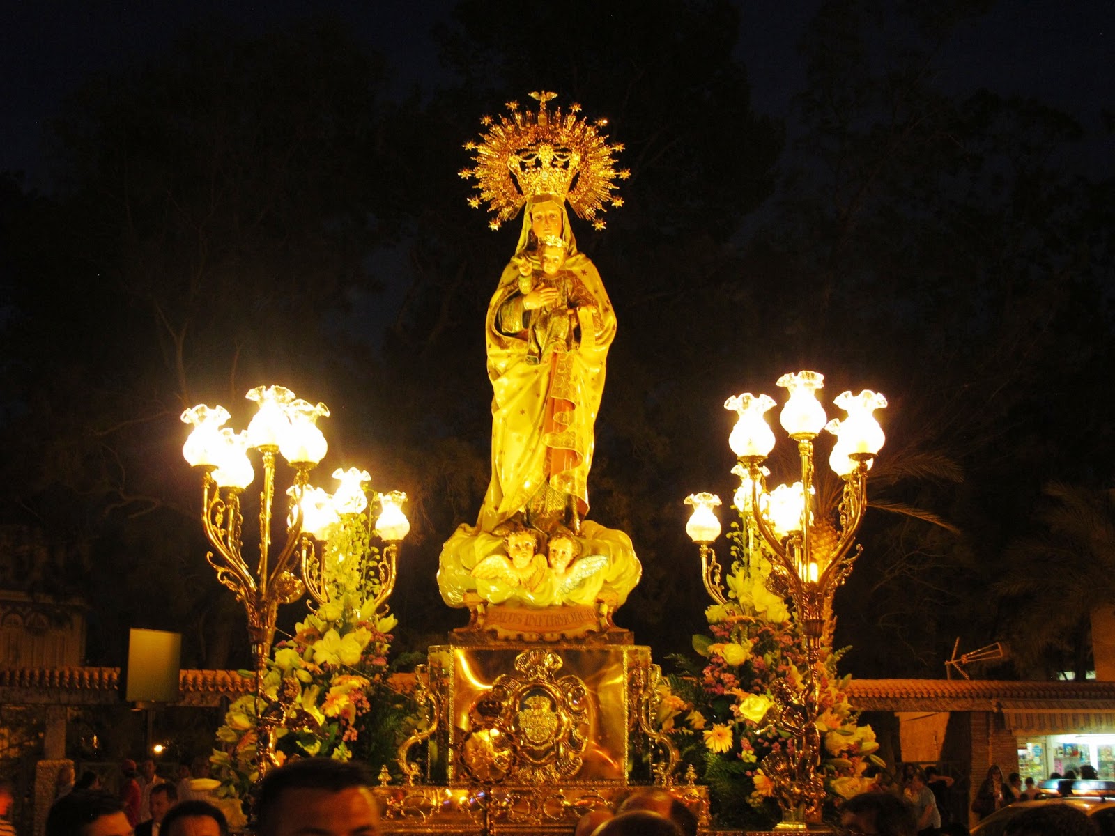 ARCHENA NEWS: La Patrona de Archena ya se encuentra en la Parroquia del ...