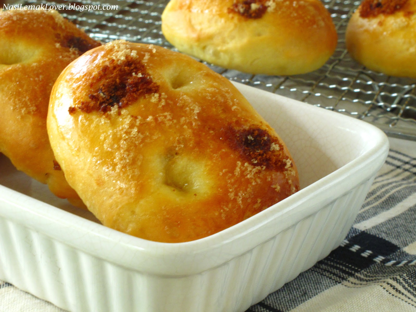 Nasi Lemak Lover: Brown sugar butter bread 黑糖黄糖牛油面包