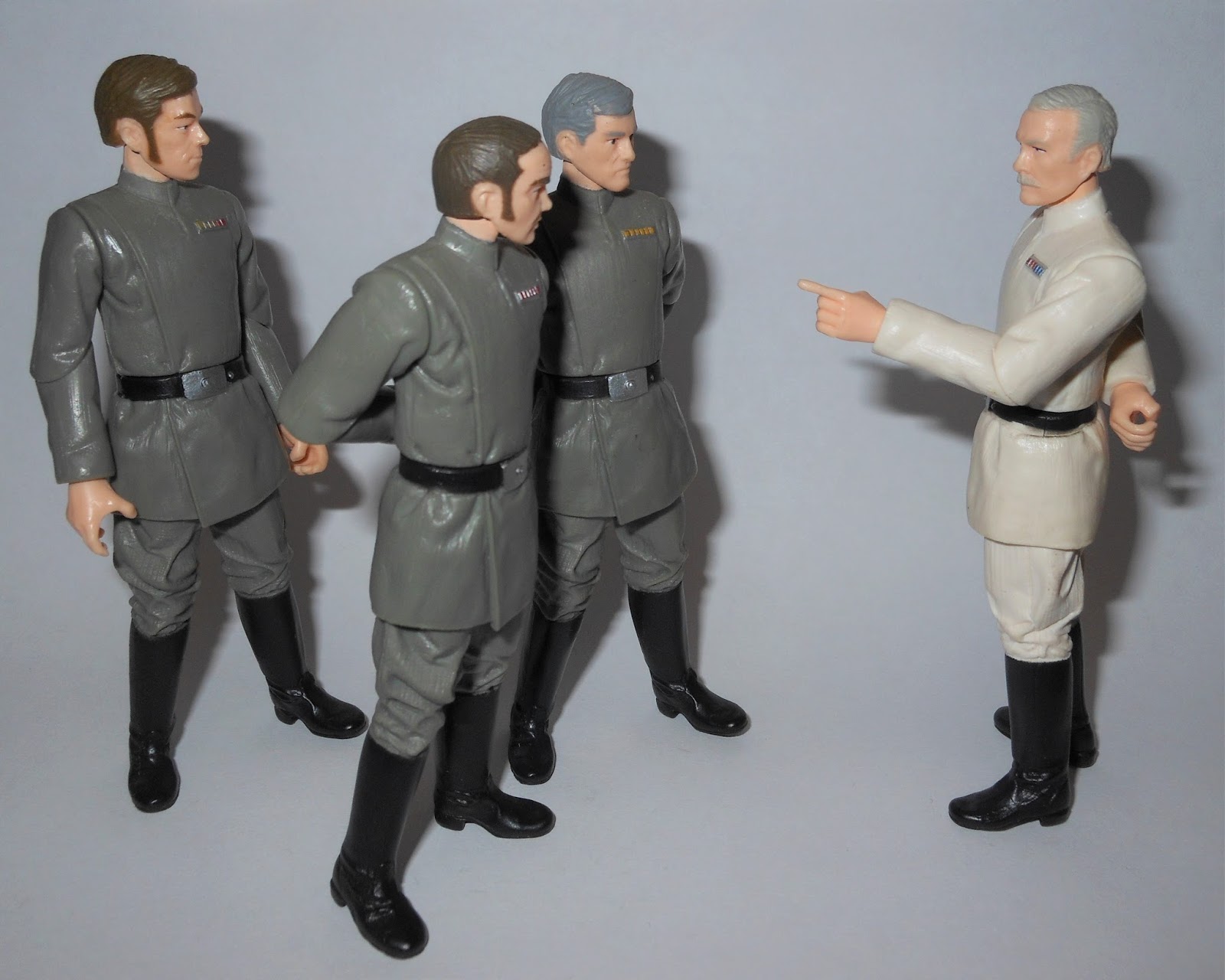 Figuras de Acción A Go-Gó: GENERAL TAGGE & OFFICER CASS (STAR WARS: THE ...