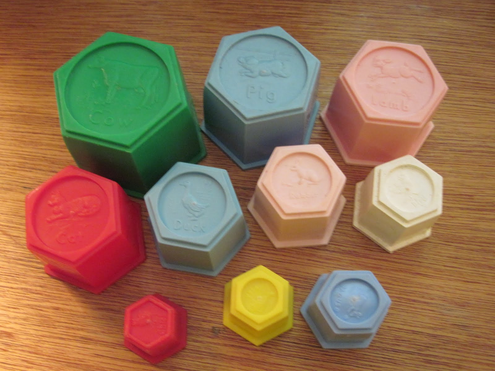 View from the Birdhouse: Item of the Day: Baby Boomer Vintage Plastic ...