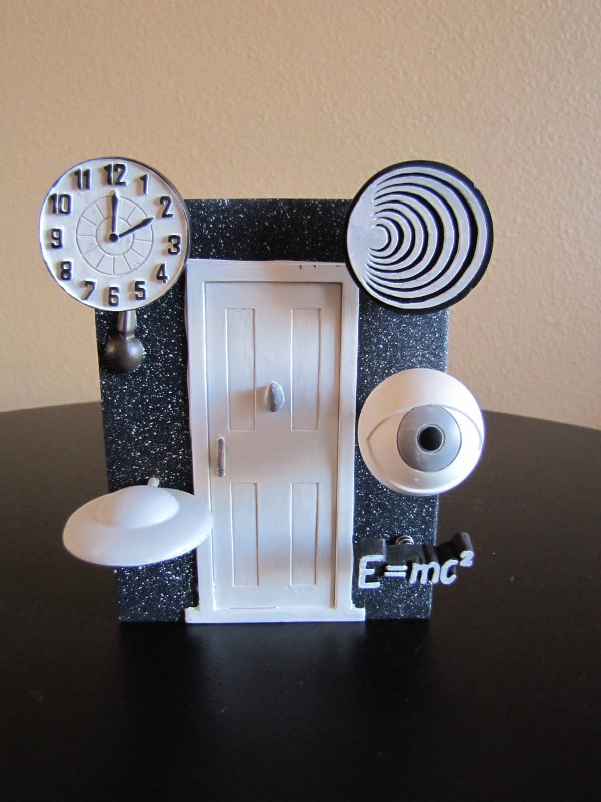 My Life in the Shadow of The Twilight Zone: Spotlight: Icons of The ...