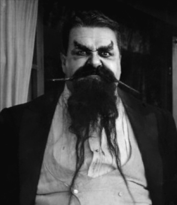 Confesiones de un lunatico: Eric Campbell, villano