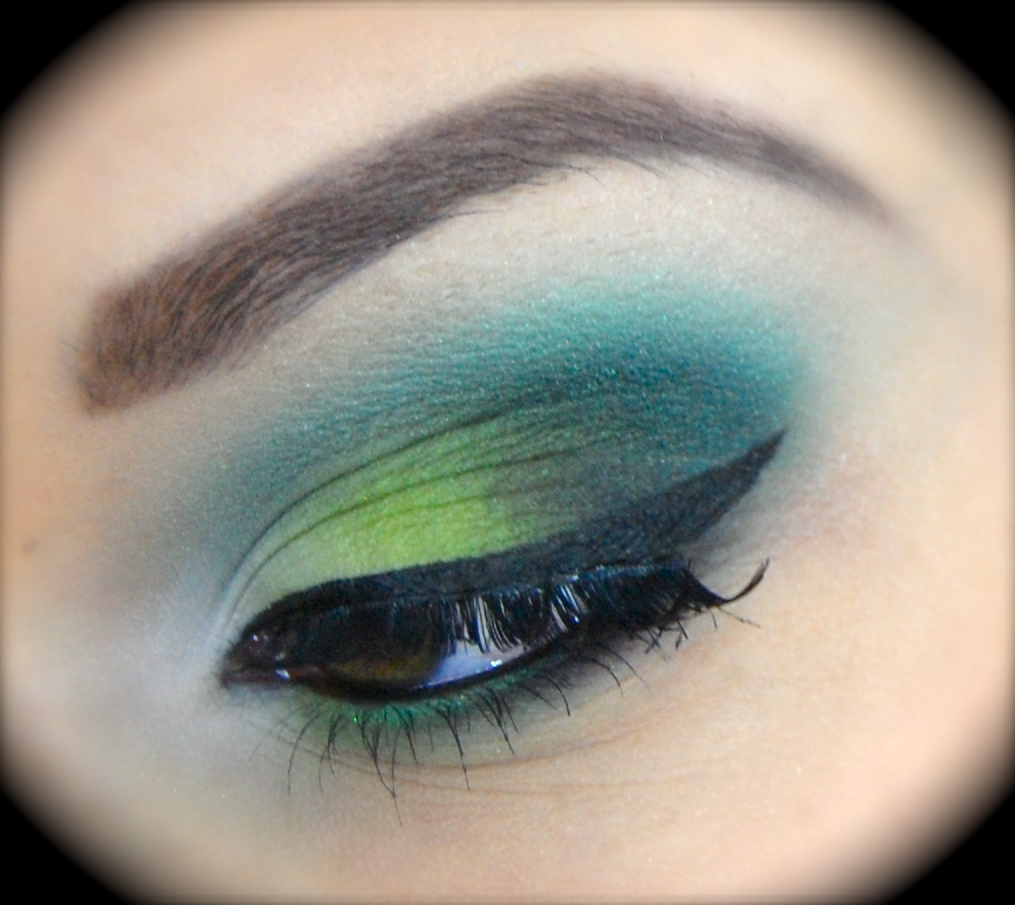 AliciaD372 : Envious Callipygian Makeup Tutorial