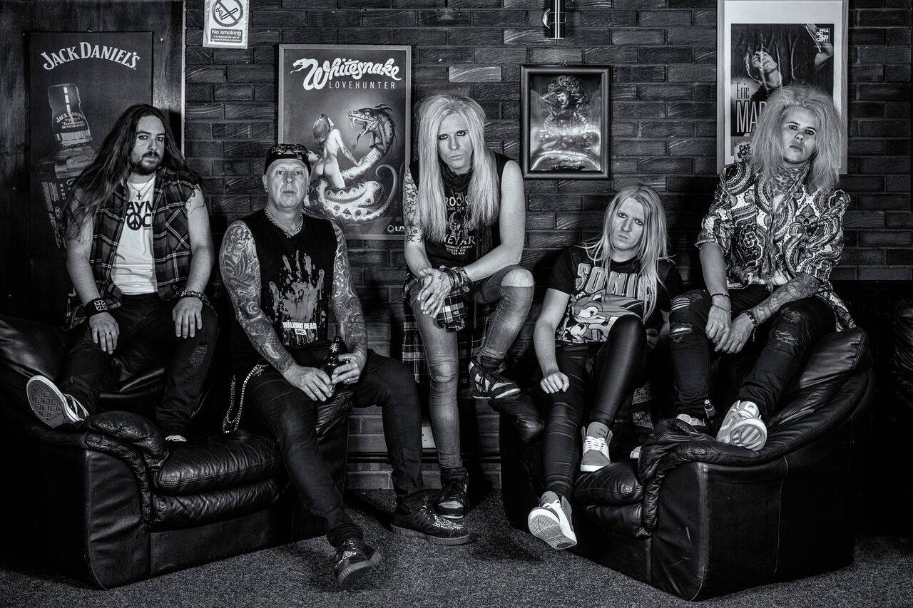 Midnite City - There Goes The Neighbourhood (2018) UK | Roxx 2 Metal