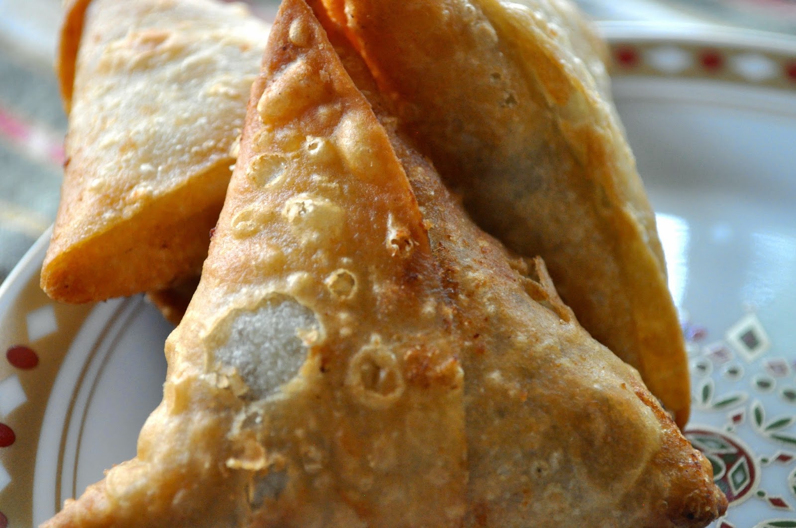 Cooking with Meena: Samosas made with uncooked flour tortillas