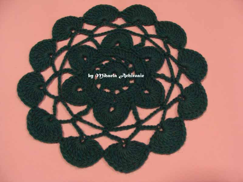 Accesorii croşetate de Mihaela Achiroaie: Mileuri crosetate (b): 08.12.2012