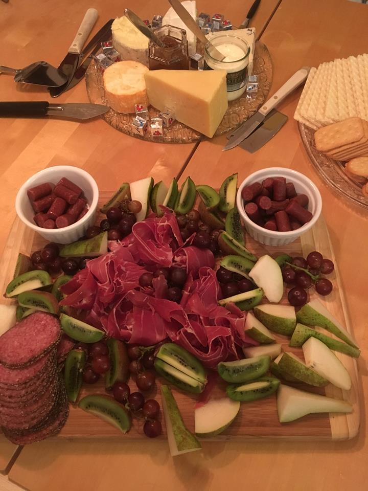 Få lite Matro: Ost- och charkbricka