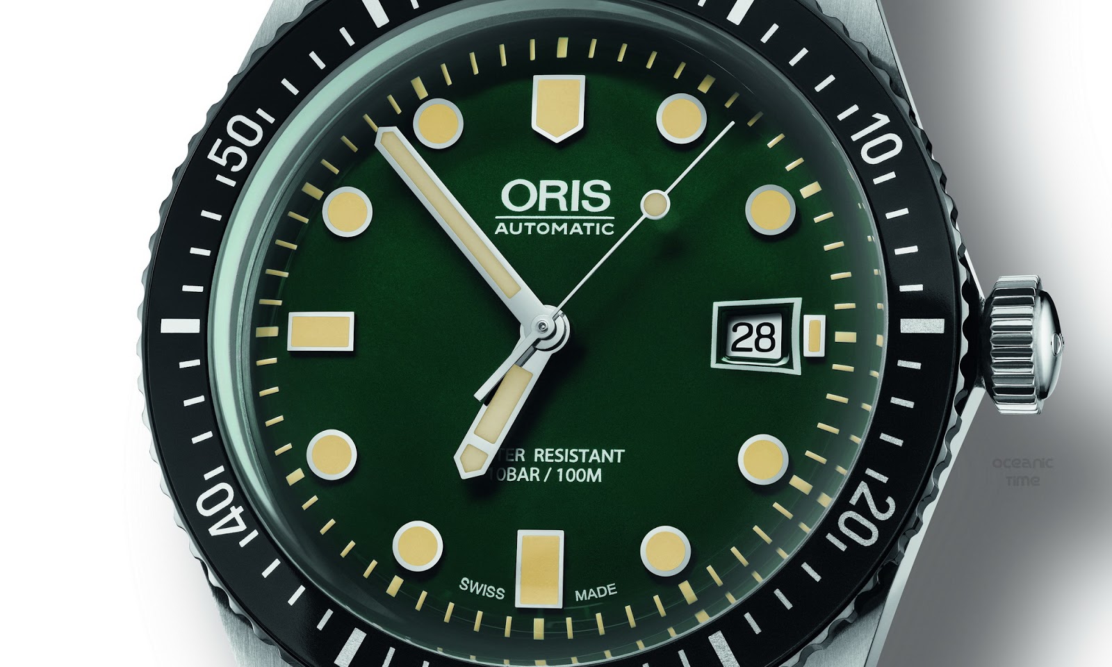OceanicTime: ORIS Divers Sixty-Five GREEN
