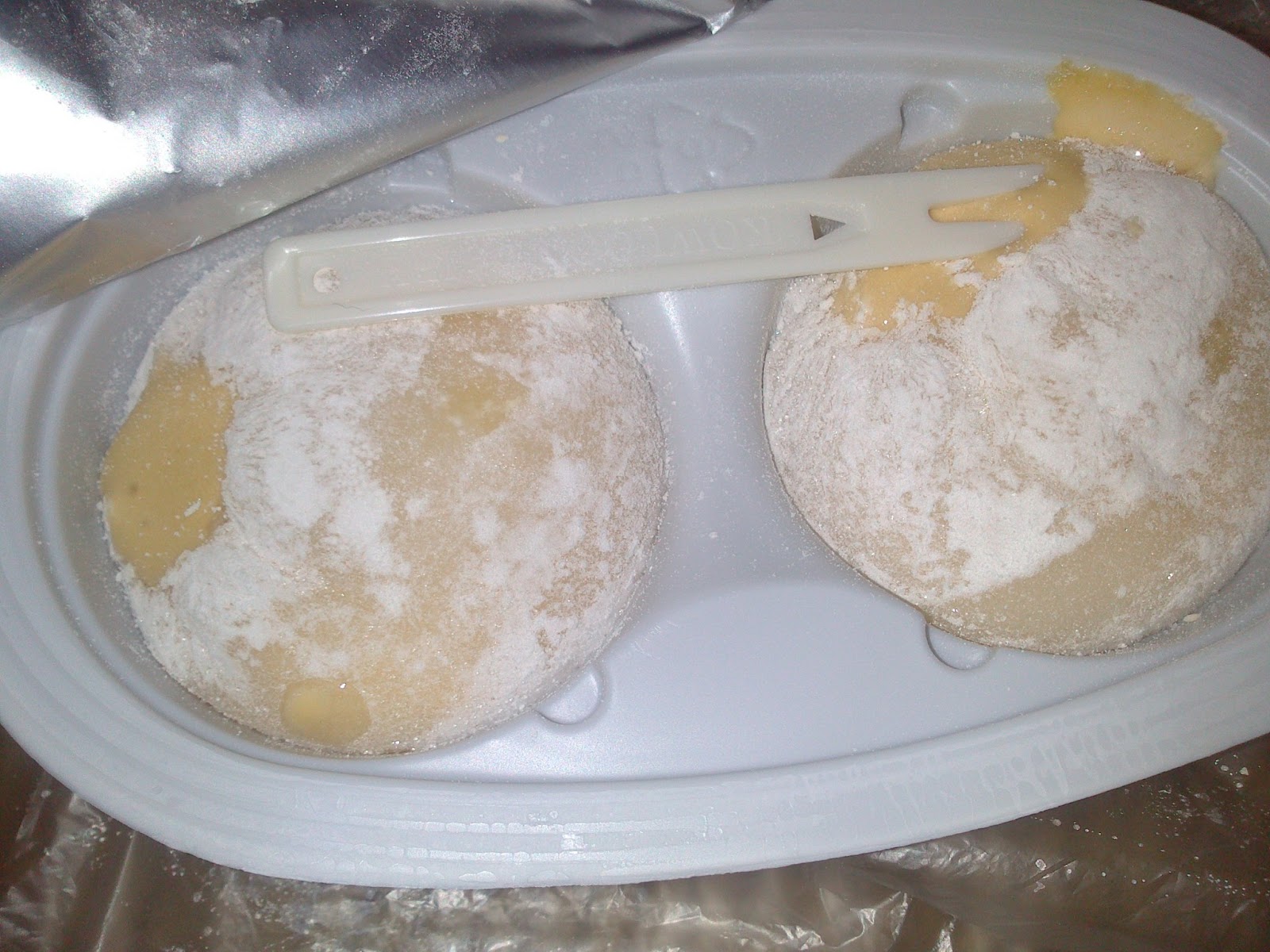 Supersupergirl's Food Reviews: Kowloon dairy Mochi Ice Chestnut Flavour